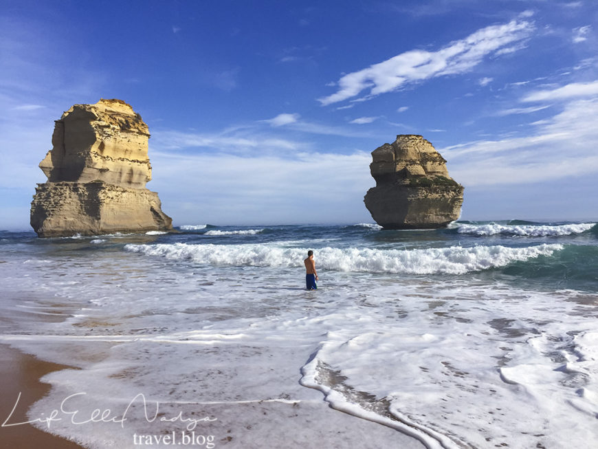 Travel the World: Visit the Great Ocean Road, and Famous Landmarks